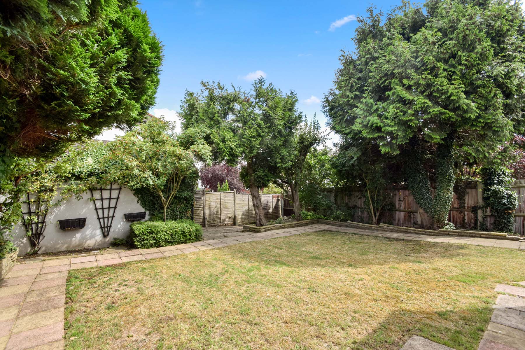 Chase Road, Southgate, N14