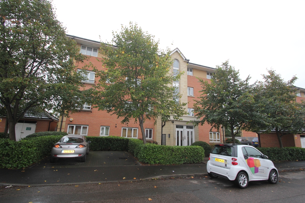 Hudson Way, Edmonton, N9