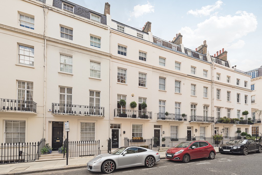 Eaton Terrace, Belgravia, SW1W